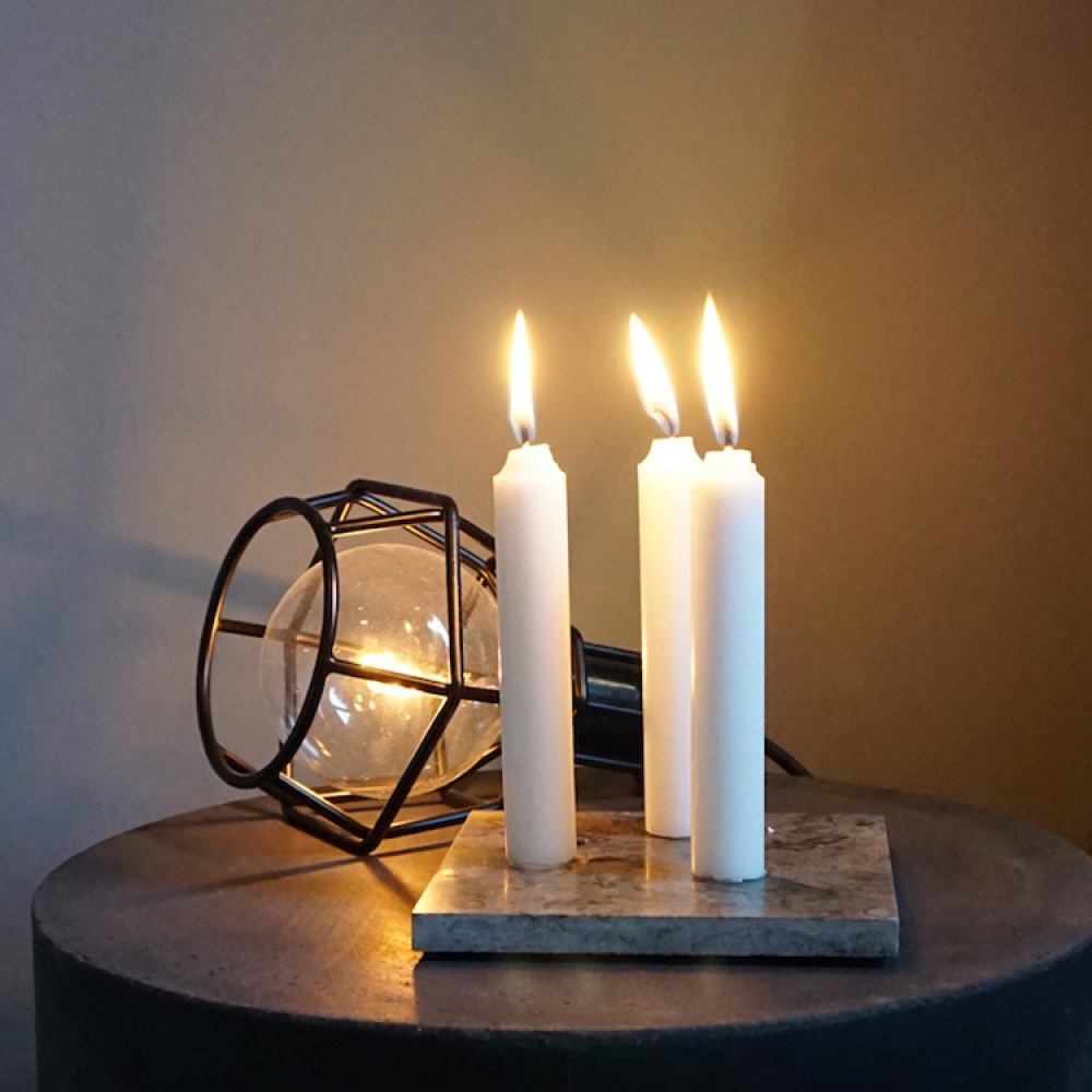 Limma fast ljusen med ljusklistret FixCandle | SmartaSaker